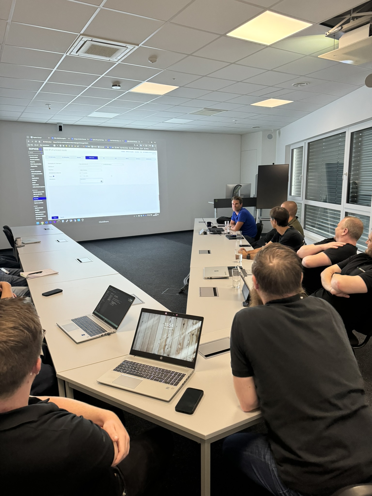 Sophos Training & Grill